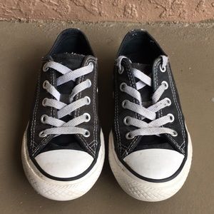 Converse | Shoes | Girls Converse Chuck Taylor Shoes Size 3 | Poshmark